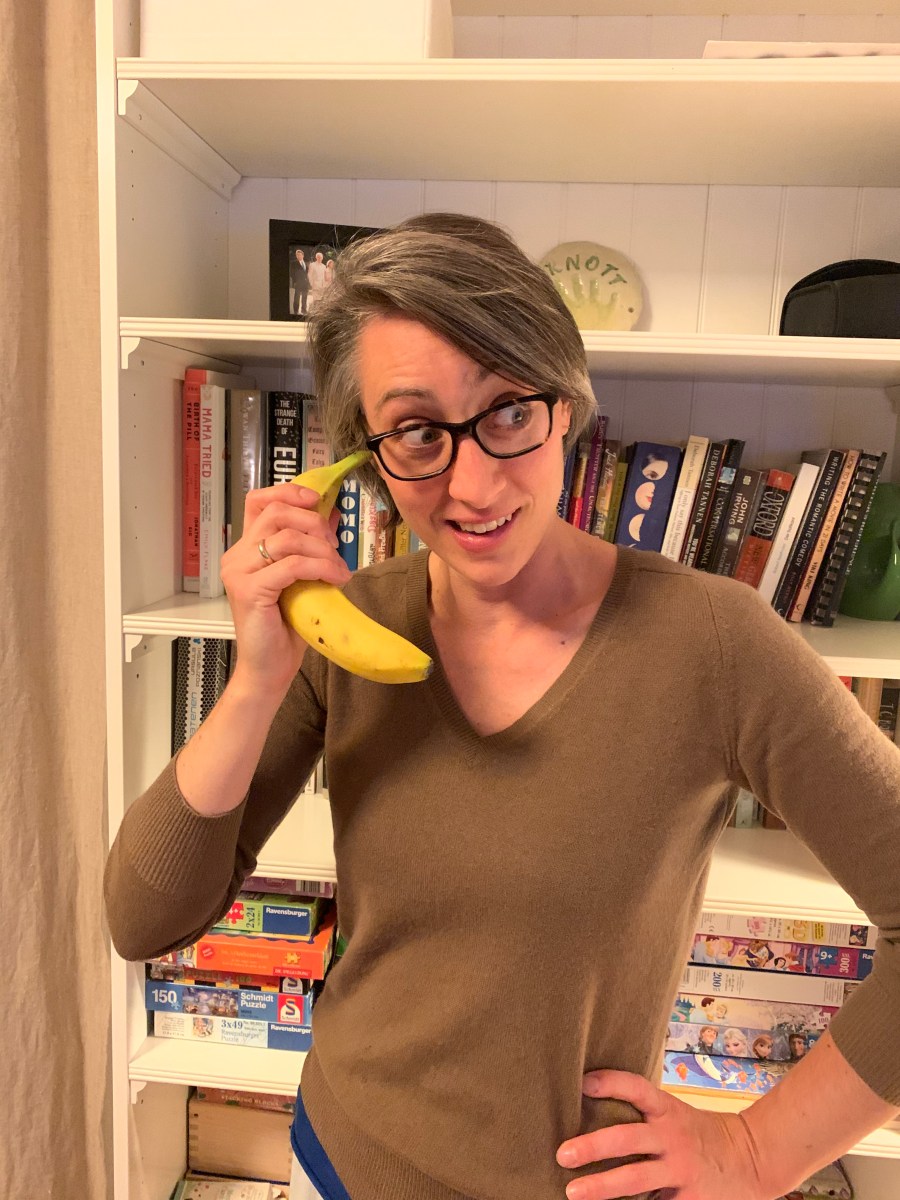 Contact – Jenn Knott